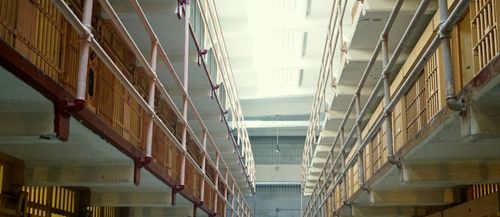 HMP Hull Prison Guide | Visiting, Calls & Key Information