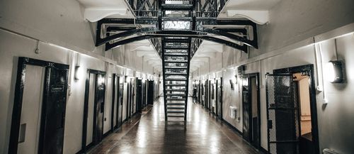 HMP Lewes | Visiting Info, Prison Life & Save on Prison Calls