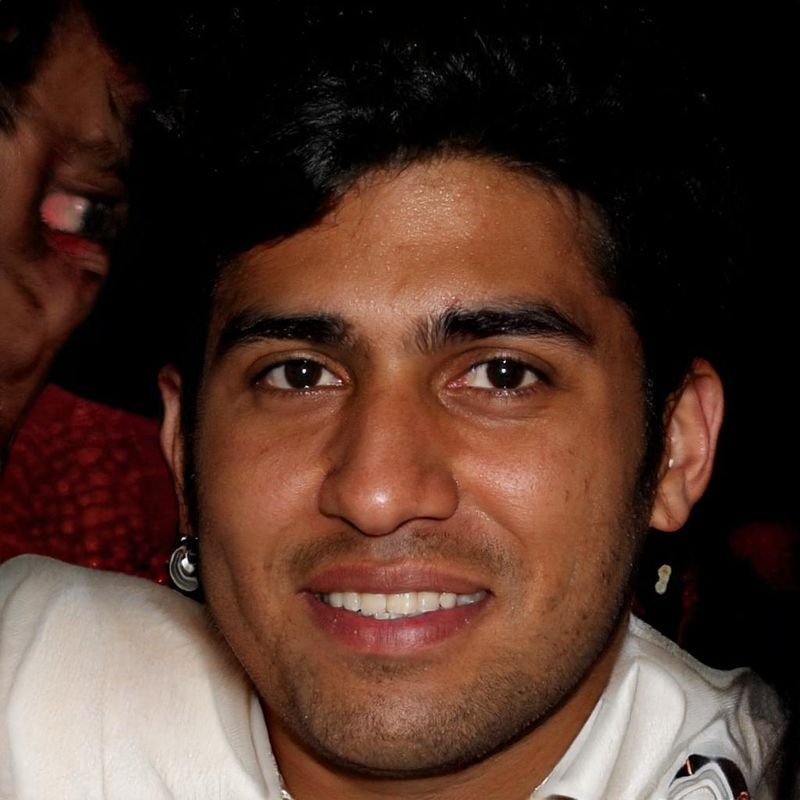 How to Conduct Productive Client Interviews: 8 Key Strategies