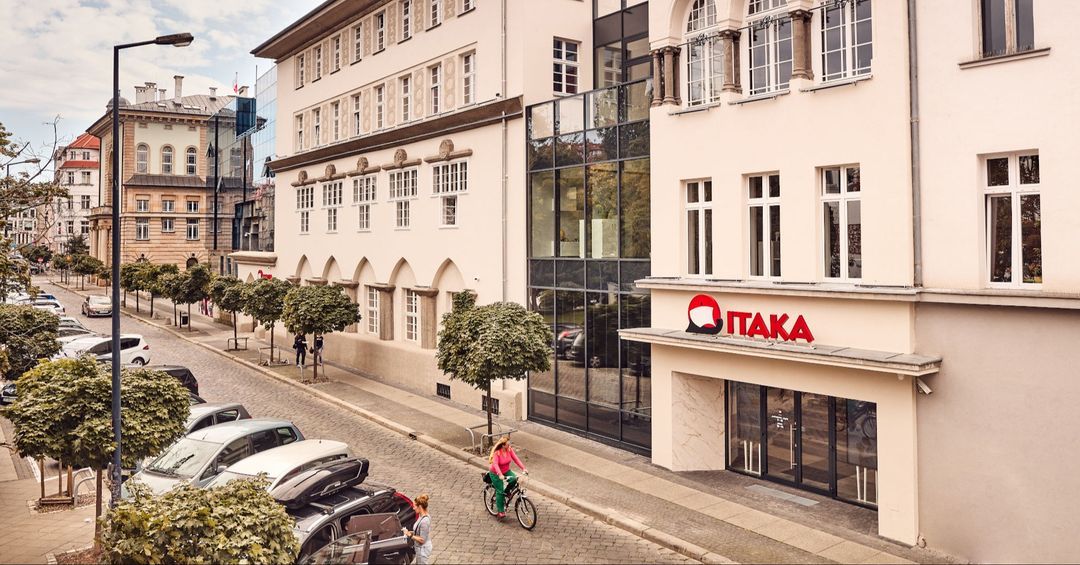 Itaka: Leading the Way with Resabee in Poland’s Travel Industry