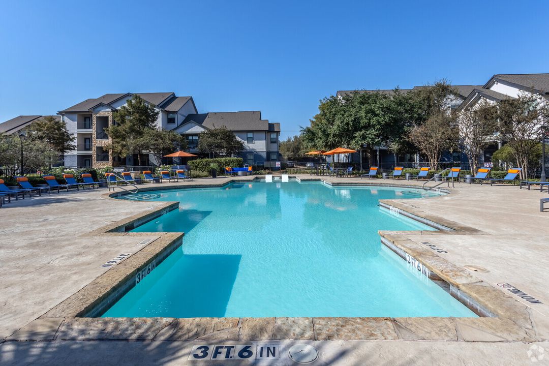 Premier Apartment Bryan - Bryan Apartment for Rent | Lory of Bryan