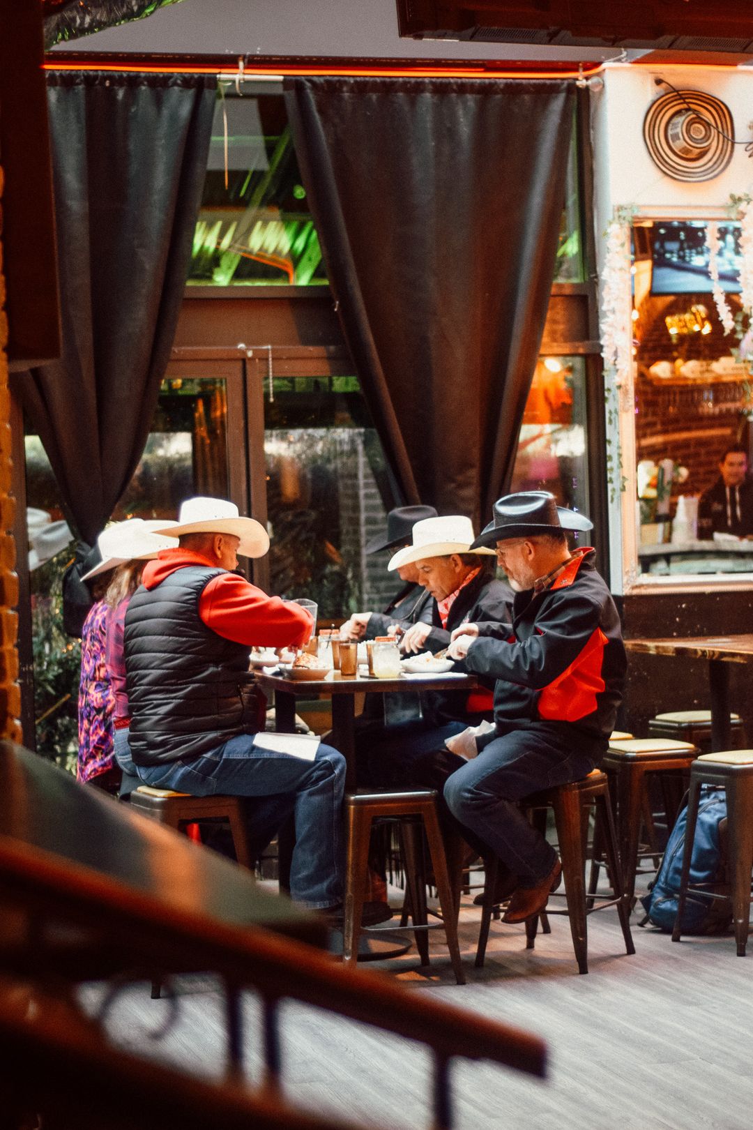 Menu - Mangos Kitchen Bar - Best Mexican Restaurant - Latin Food