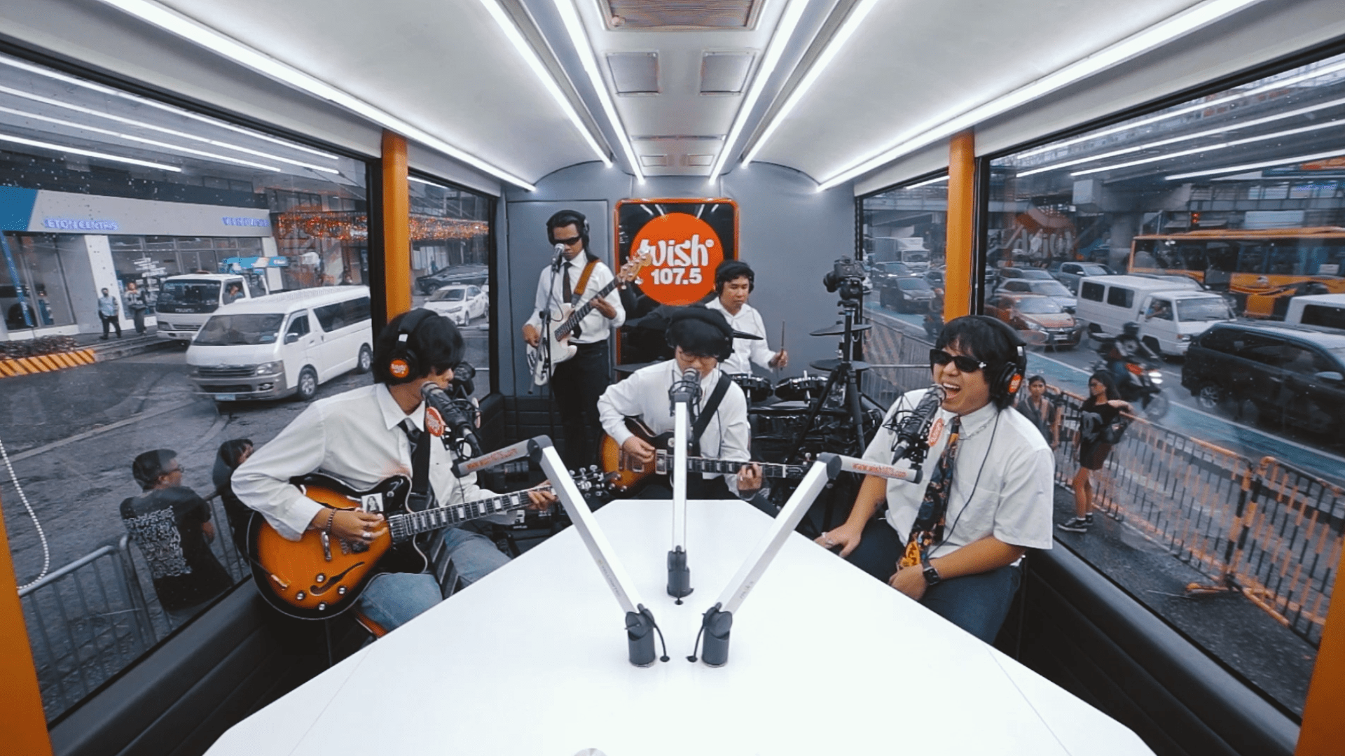 Frank Ely and AME perform "Balang Araw" live on Wish 107.5 Bus