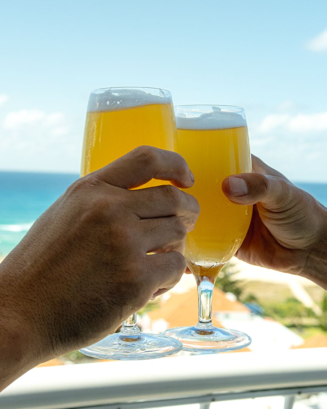 Cooly Breeze | Rooftop Bar & Mediterranean Seafood Restaurant