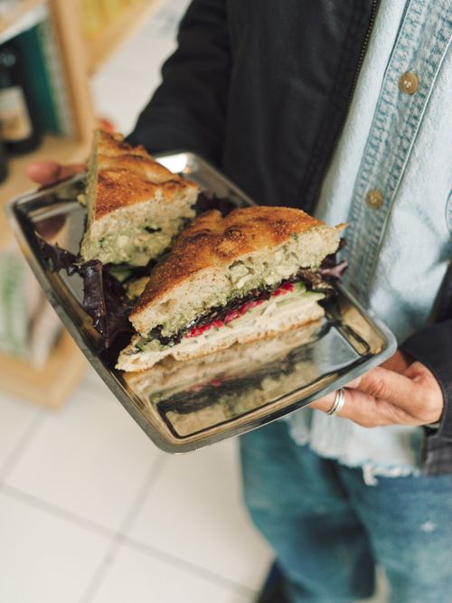 Convi - Fresh, Local, and Convenient Food in Your Neighborhood