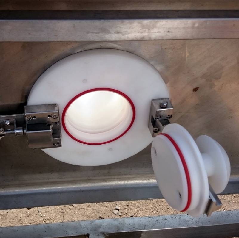 LILO transfer port | Products | Standard Group of Companies