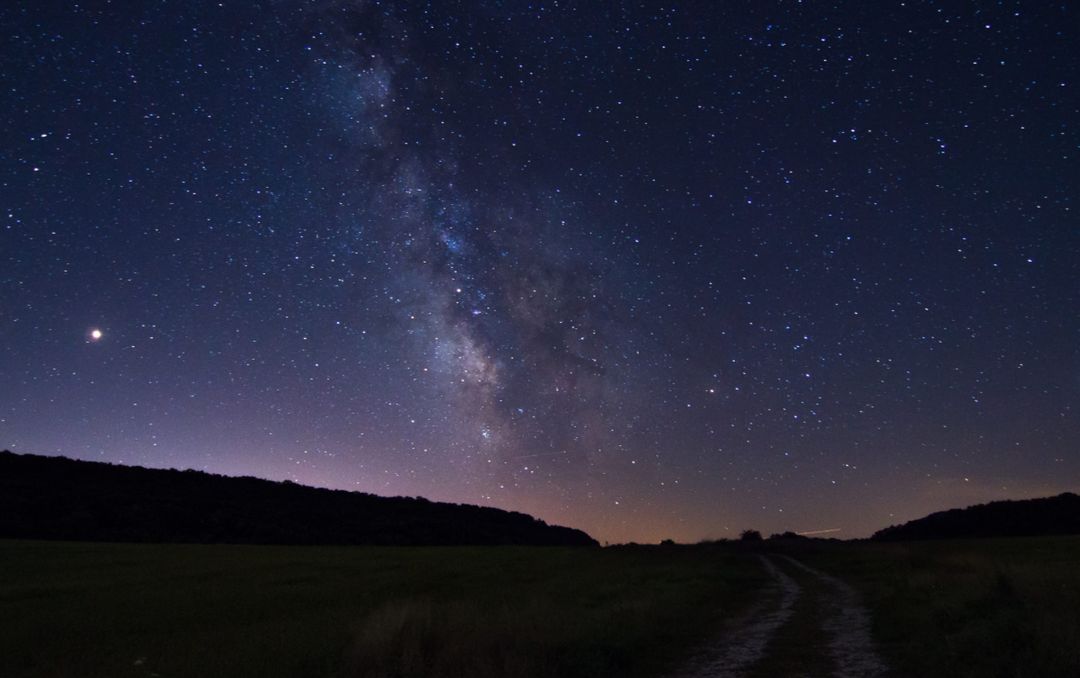 Compact and secure satellite communicator | Higher Ground