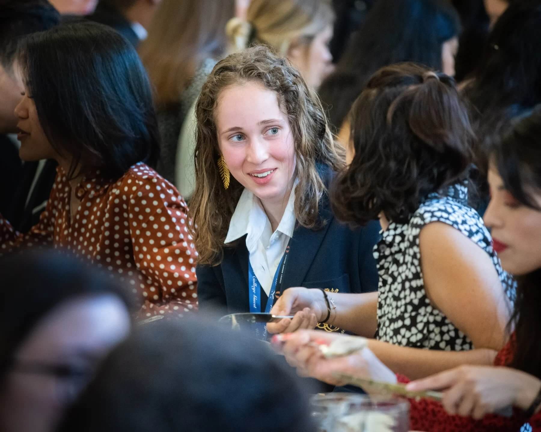 8 Benefits of Networking For Students | Oxford Summer Courses