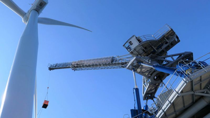 Ampelmann Operations