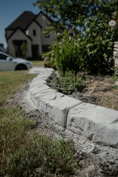 J&J Custom Curbing | Concrete Edging 🏡