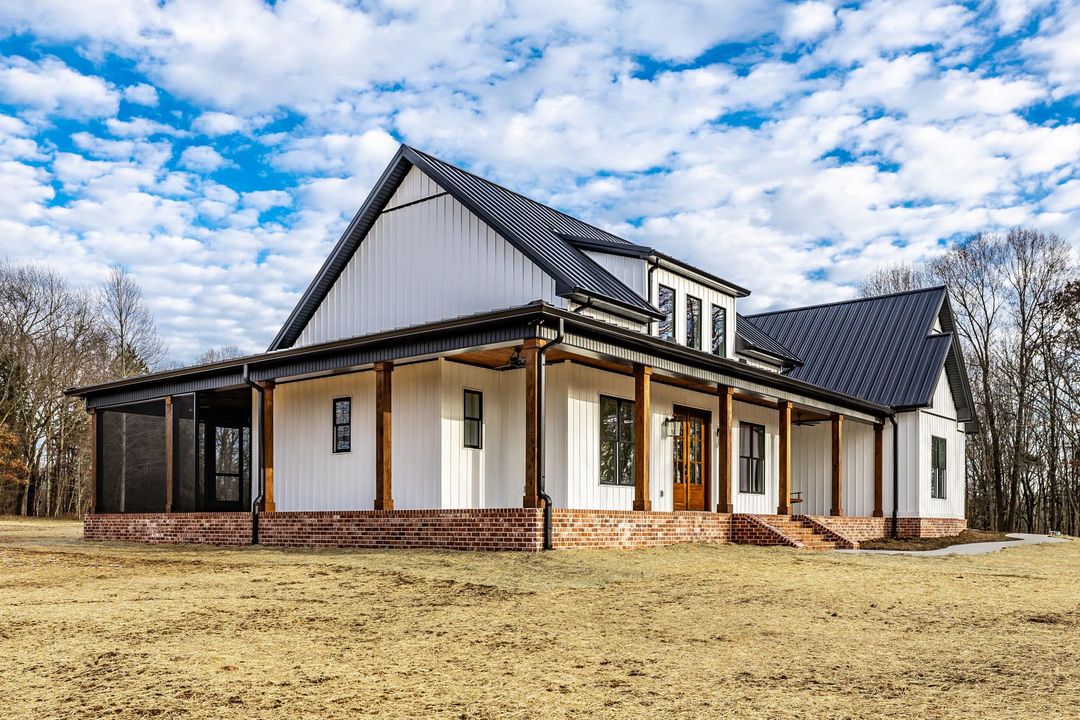 Our Portfolio | Luxury Custom Homes by AXIS Construction