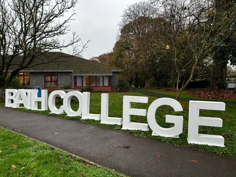 English & Maths | Bath College