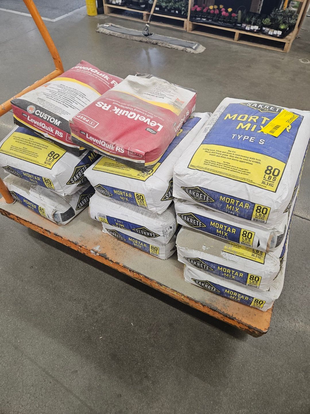 Aroom | On-Demand Construction Material Delivery