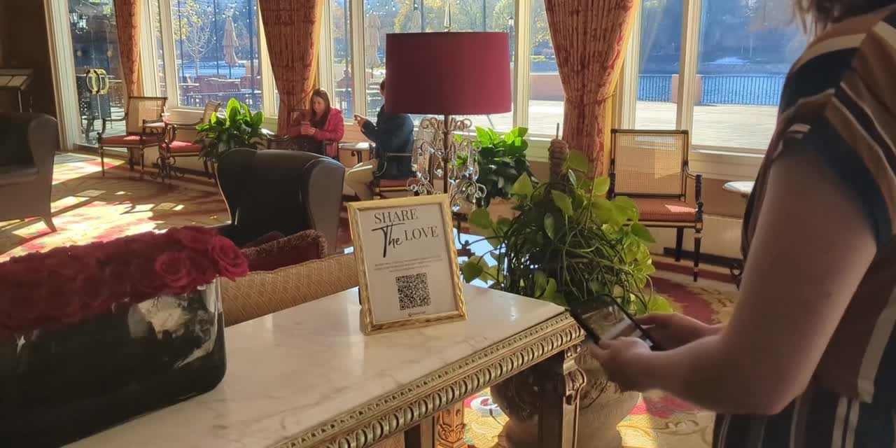 GuestCam: Event Photo Sharing with QR Code | Trusted by Hosts Worldwide