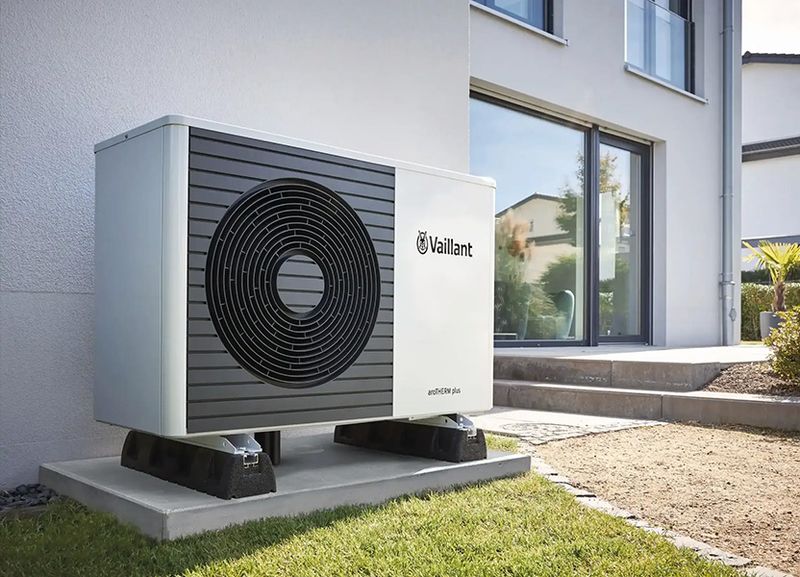 Vaillant aroTHERM Plus: Your Heat Pump Guide