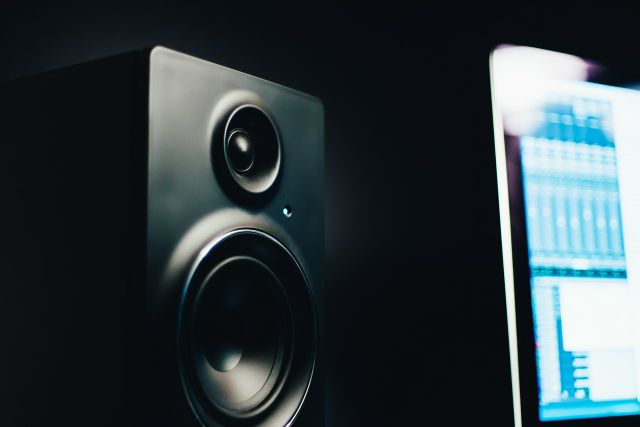 Whats the difference between audio mixing and mastering? - MixButton