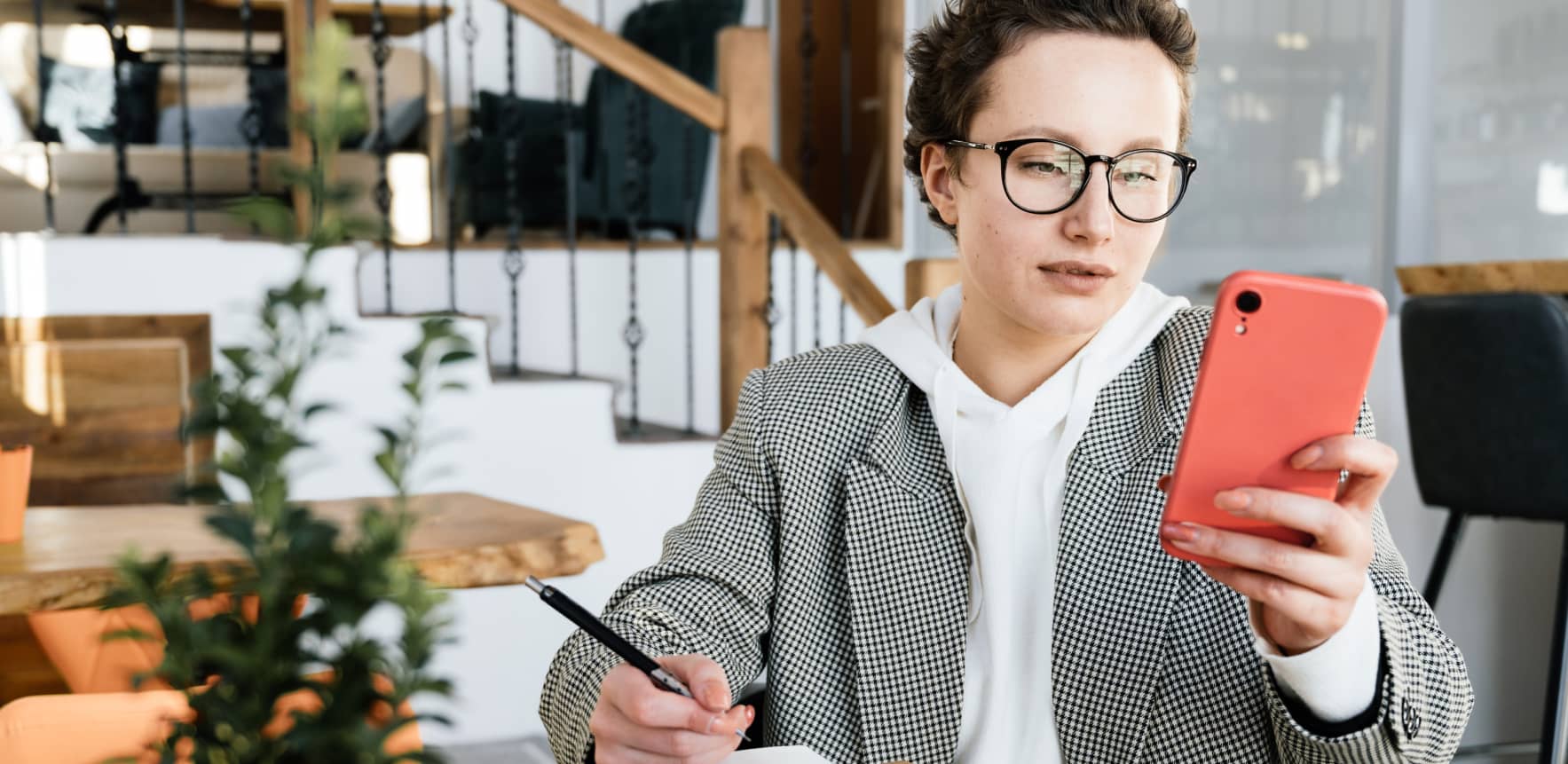 How to save money - 8 simple ways to start saving money every month ...