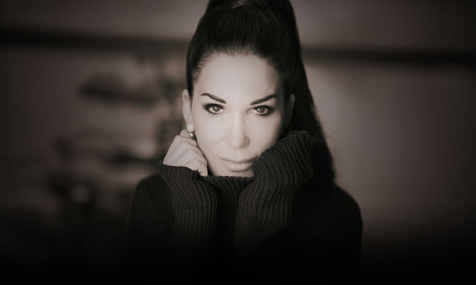 Dr. Colette Carmen Camenisch – Ärztin, Chirurgin, Autorin und Unternehmerin