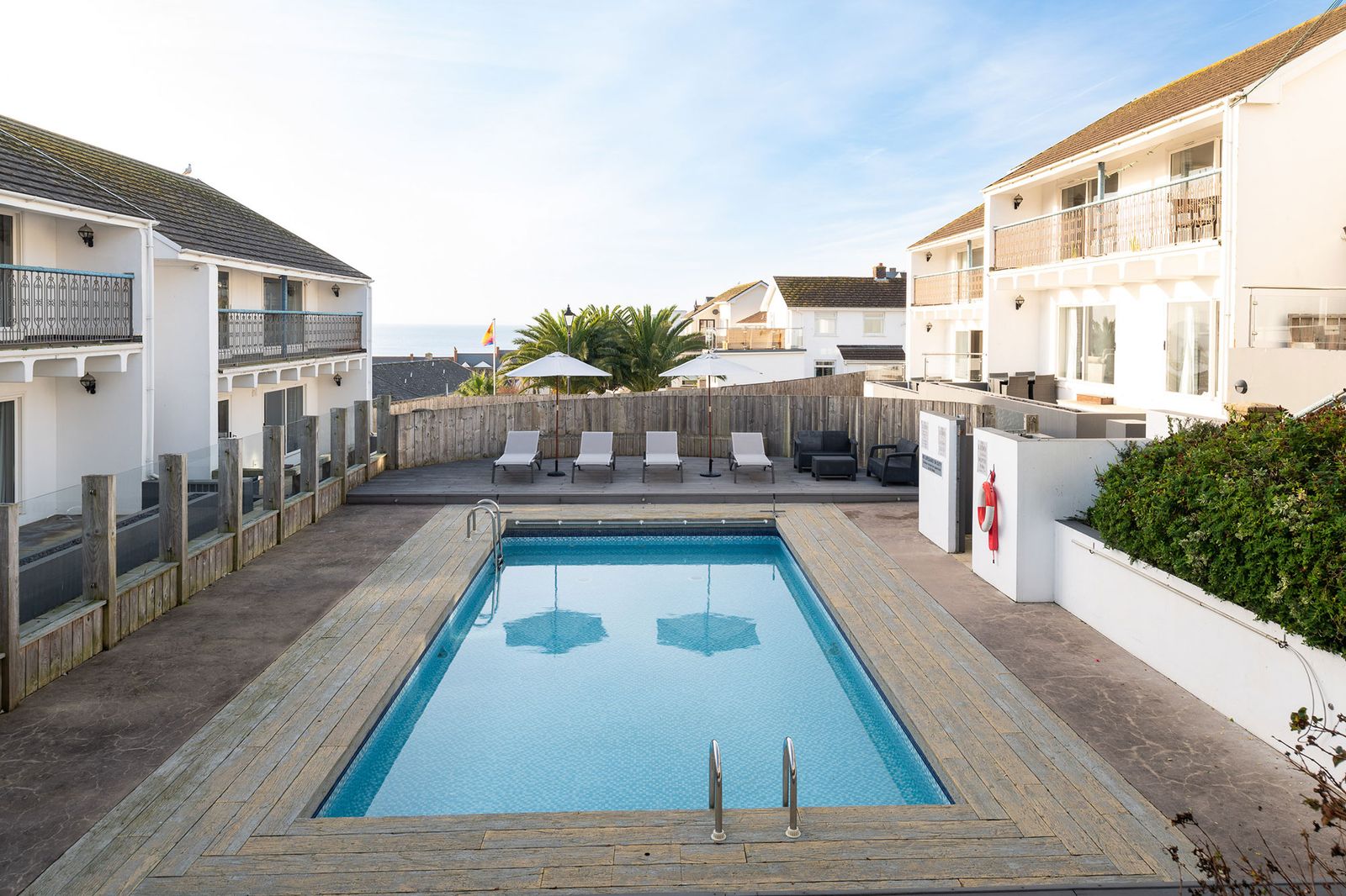 Outdoor Swimming Pool in Woolacombe | Beach Retreats Mini Lido