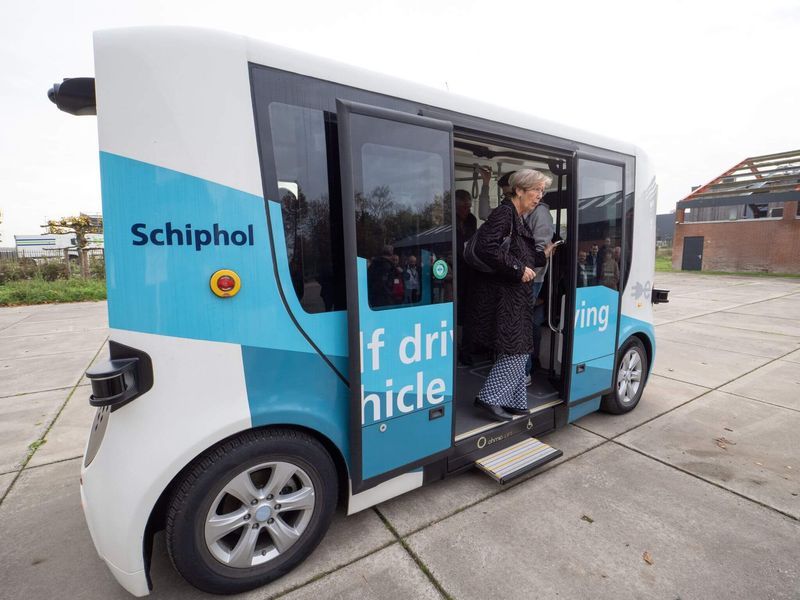 Ohmio Vehicles | Advanced Autonomous Electric Shuttles and Buses