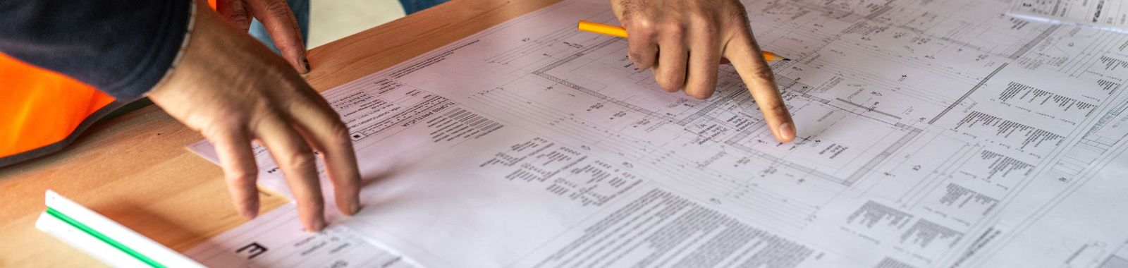 Reducing Manual Data Entry in CRM Management