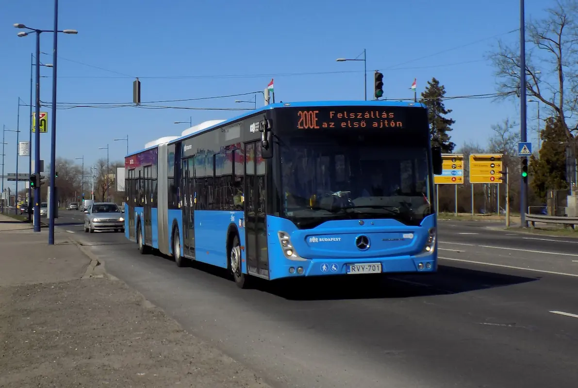 👉 Autobús 200E Budapest: Del Aeropuerto al Centro