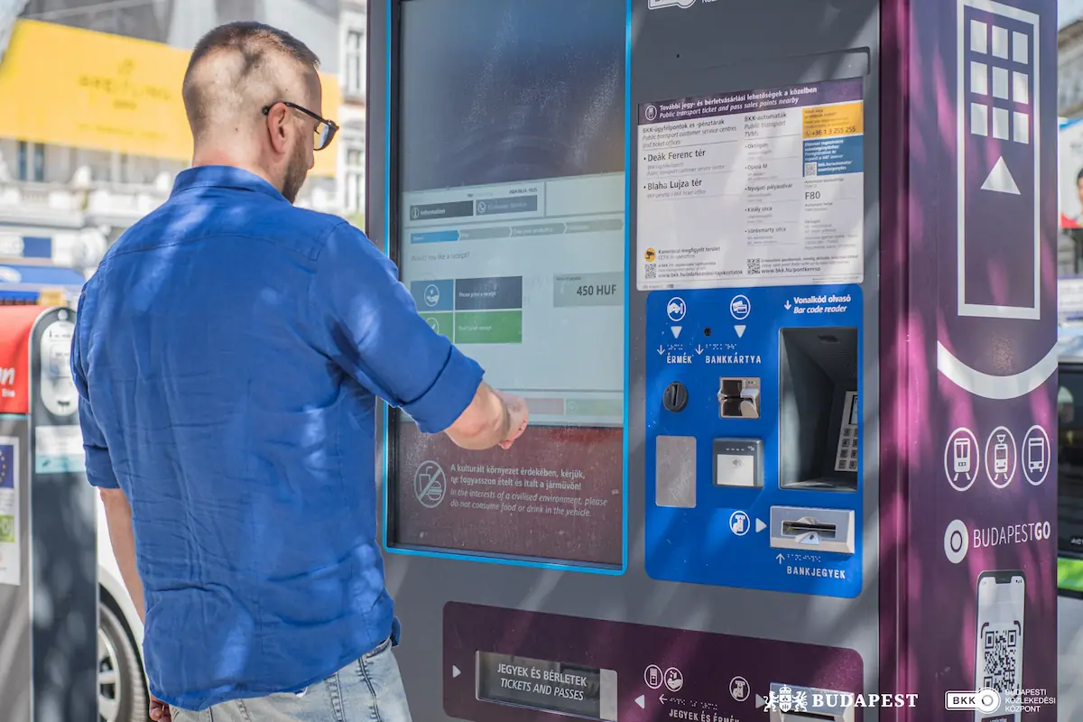👉 Biglietti per i trasporti pubblici di Budapest: prezzi e biglietti