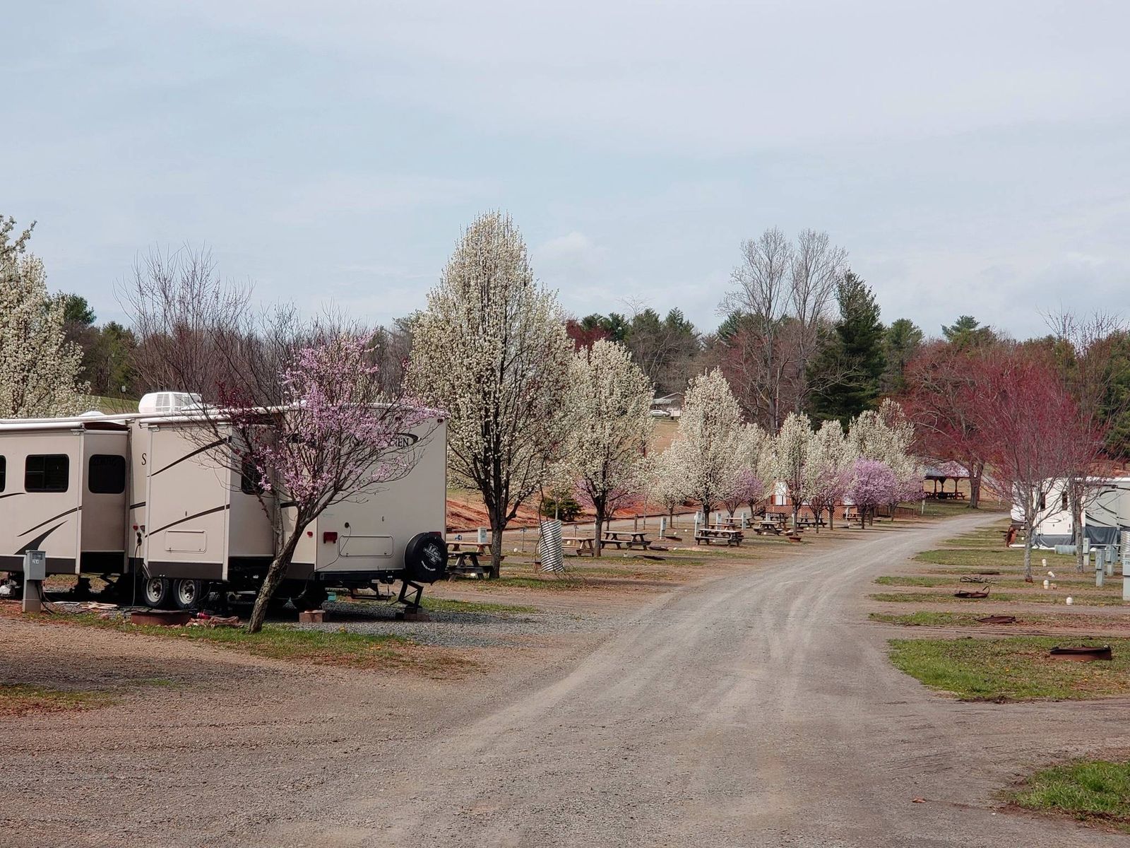 Lake Ridge RV Resort