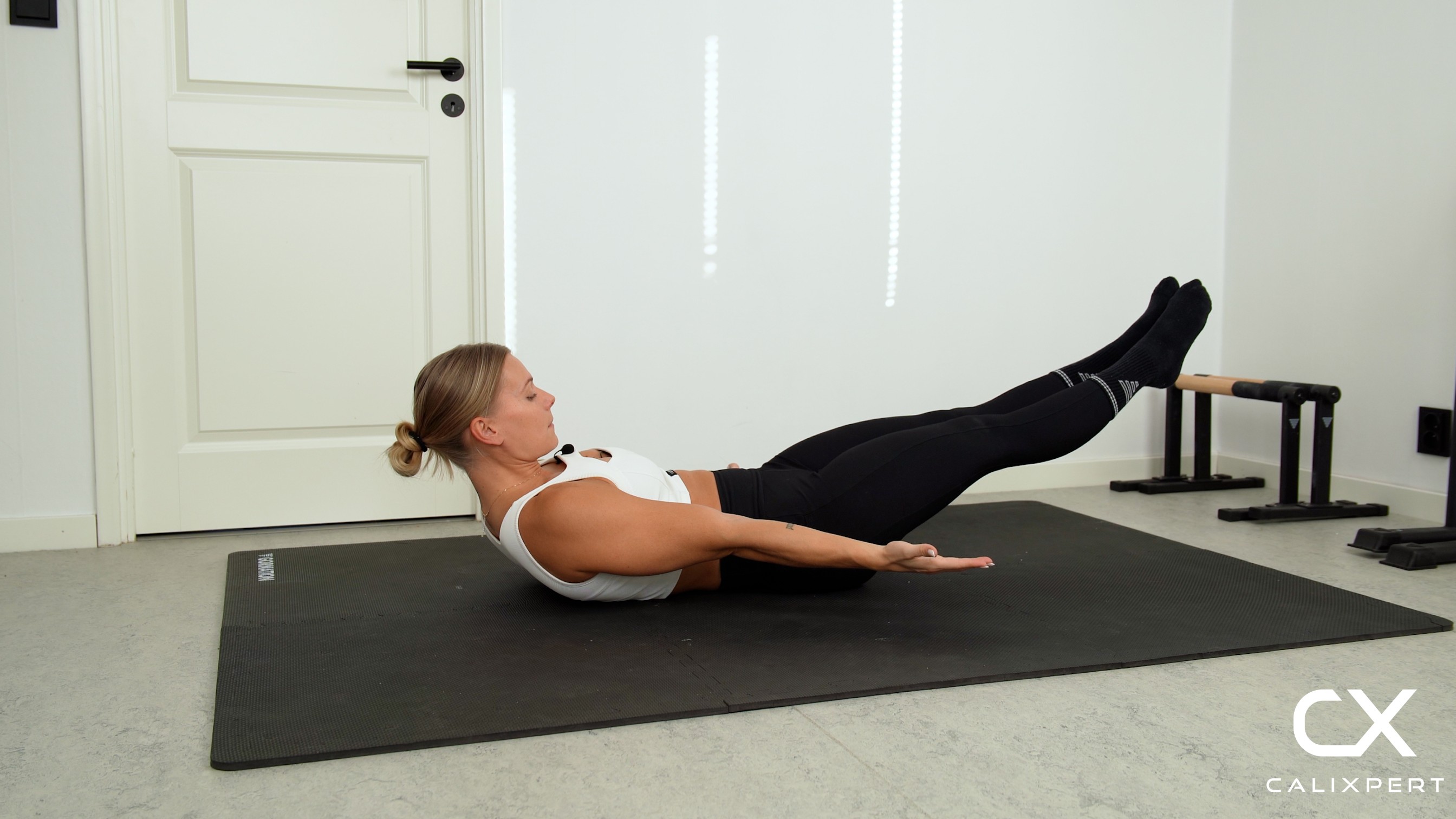 How To Do Hollow Body Hold