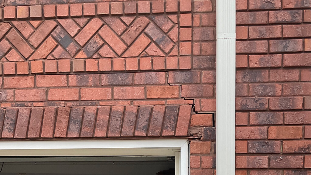 Knoxville Brick & Lintel Repair | United Structural Systems (USS)
