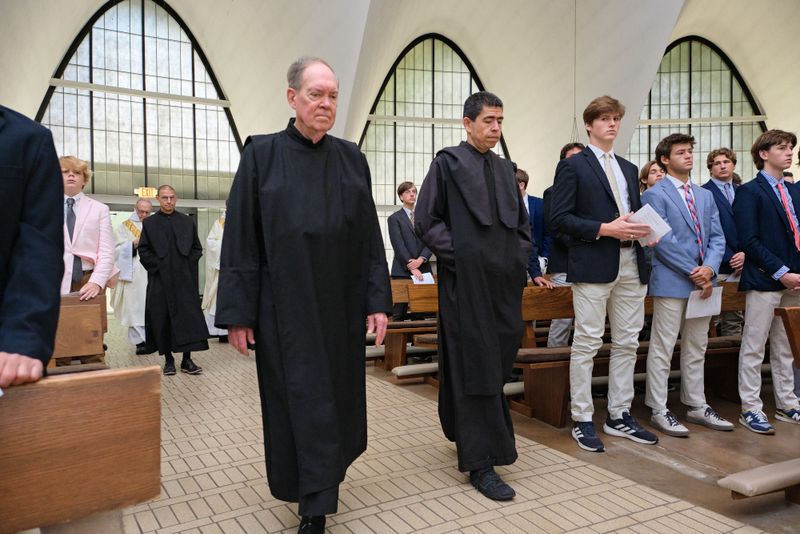St. Louis Abbey | The Formation Process