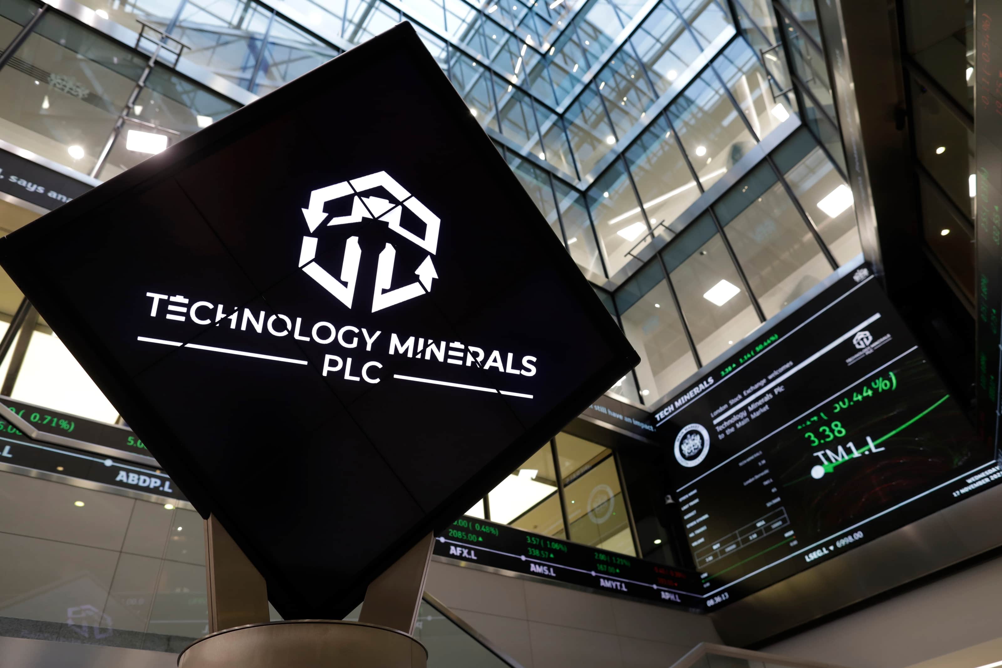 Robin Brundle appointed as Trustee of Faraday Institution