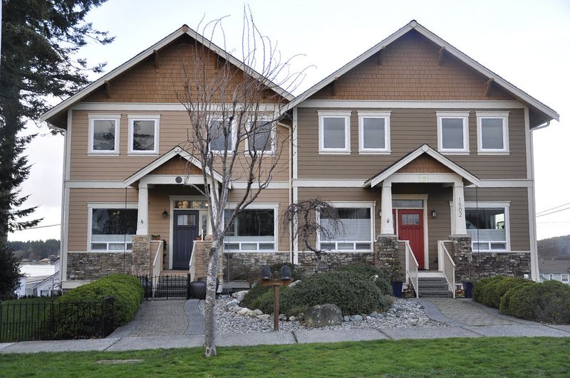 Water submetering for duplex, triplex, and quadplex multifamily buildings
