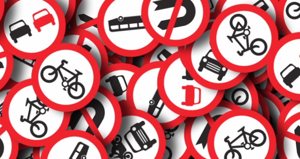 Panneaux de signalisation du Code de la route : le guide