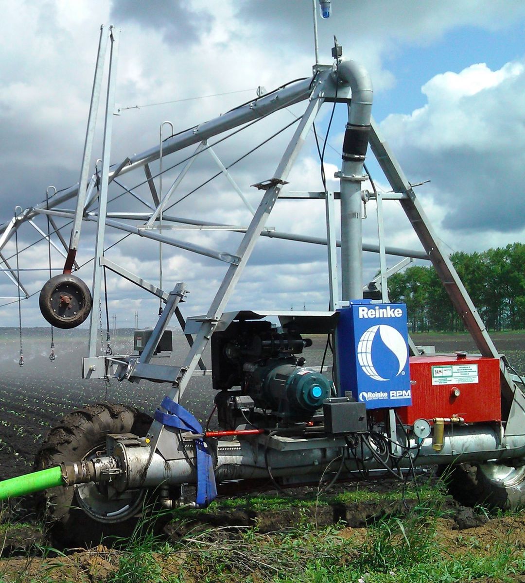 Reinke Lateral Move Irrigation Systems | Maximize Field Coverage