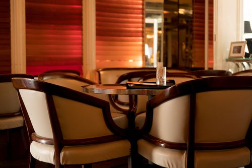 The Commodore Bar & Restaurant | Saint Paul Minnesota