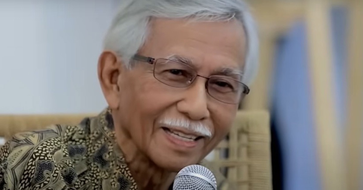 TUN DR DAIM ZAINUDDIN