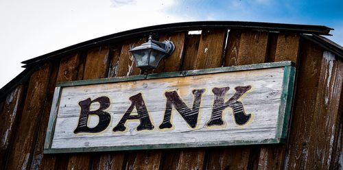 Best Business Bank Accounts Australia 2026 (Fees Compared)