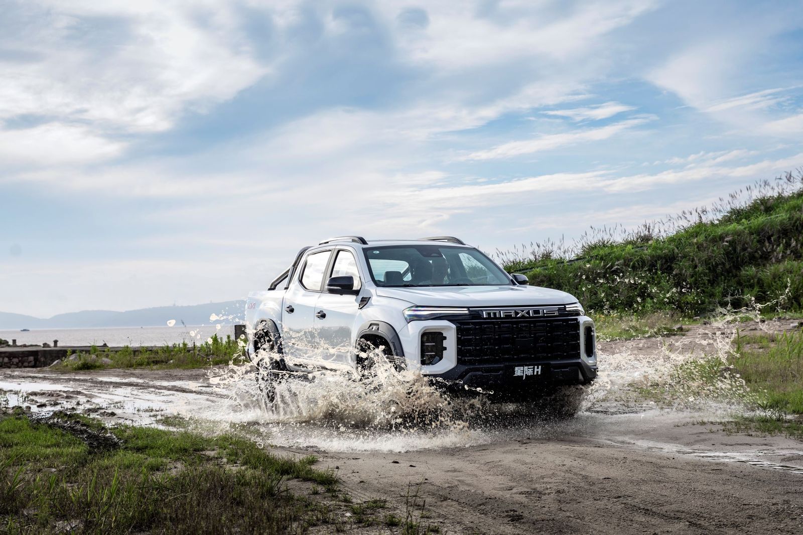 Der MAXUS T60 MAX - die neue Generation von Pick-up fährt in Österreich ...