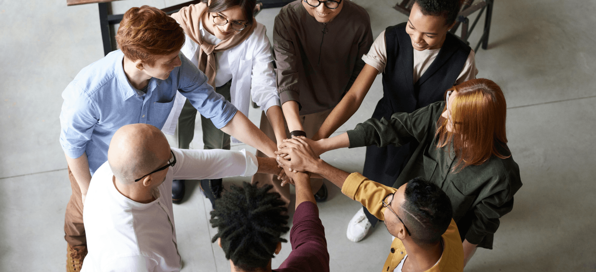 35 Best Team Meeting Ice Breakers to Energize Your Next Gathering