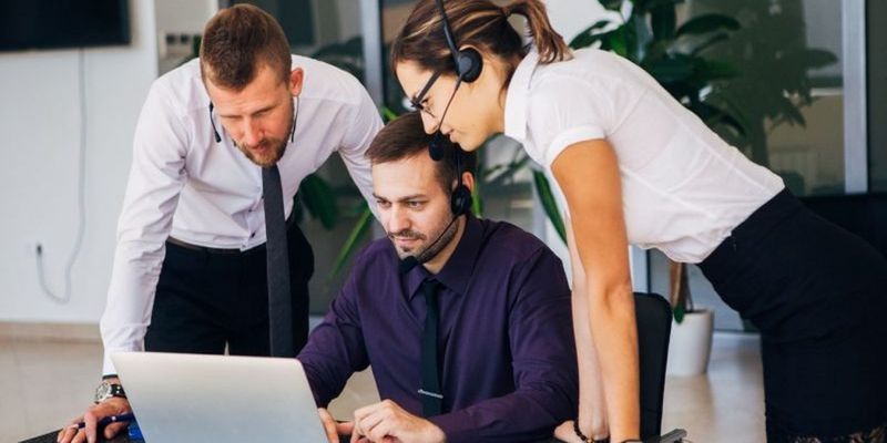 Eight administrative skills to look for when hiring assistants ...