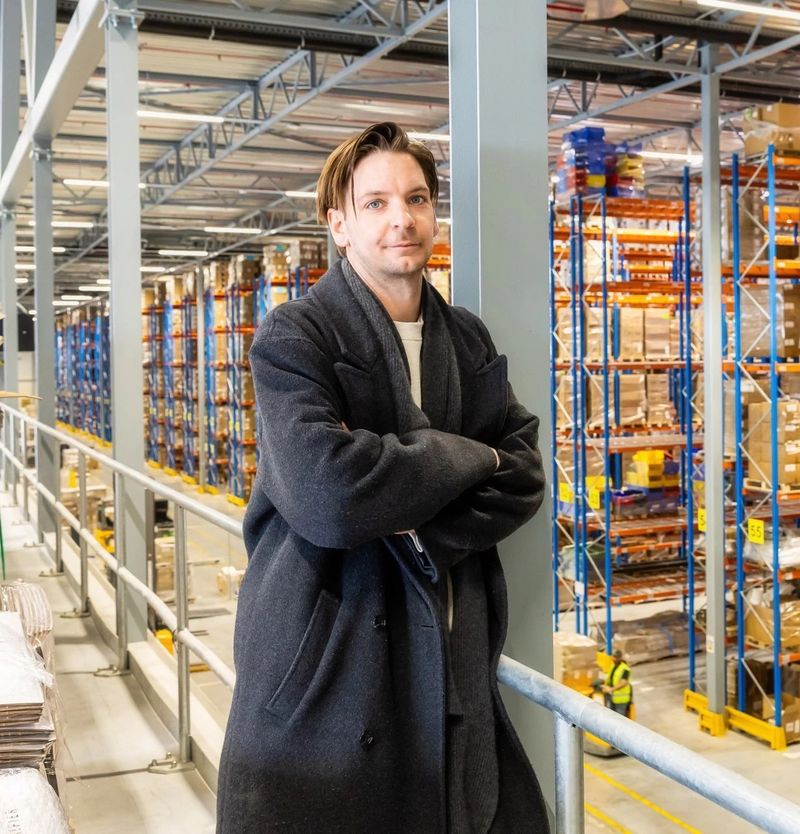 What is a SKU? Stock Keeping Units for E-commerce Explained!