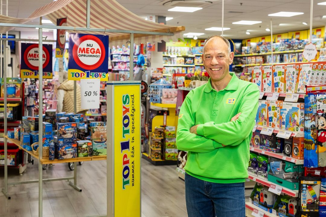 What is a SKU? Stock Keeping Units for E-commerce Explained!