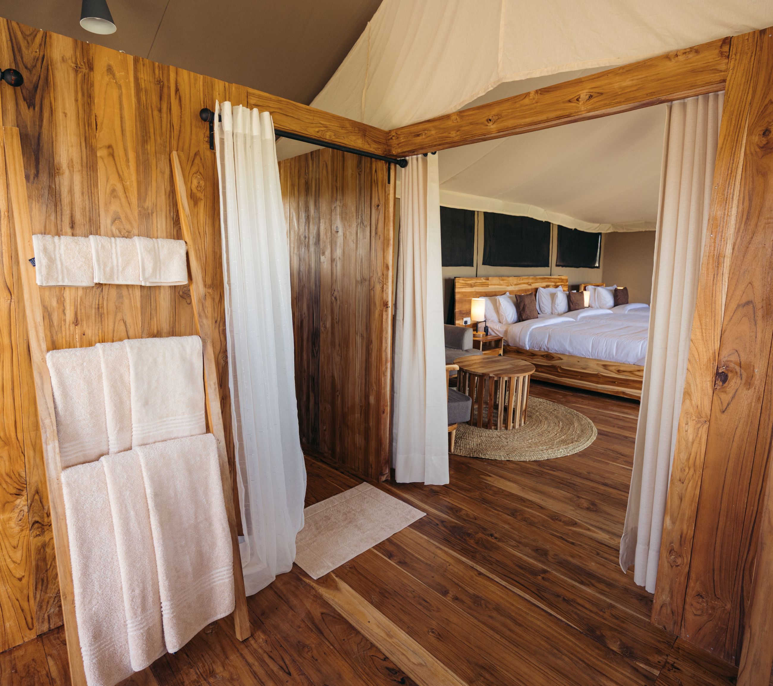 The African Kongoni Serengeti Safari Camp
