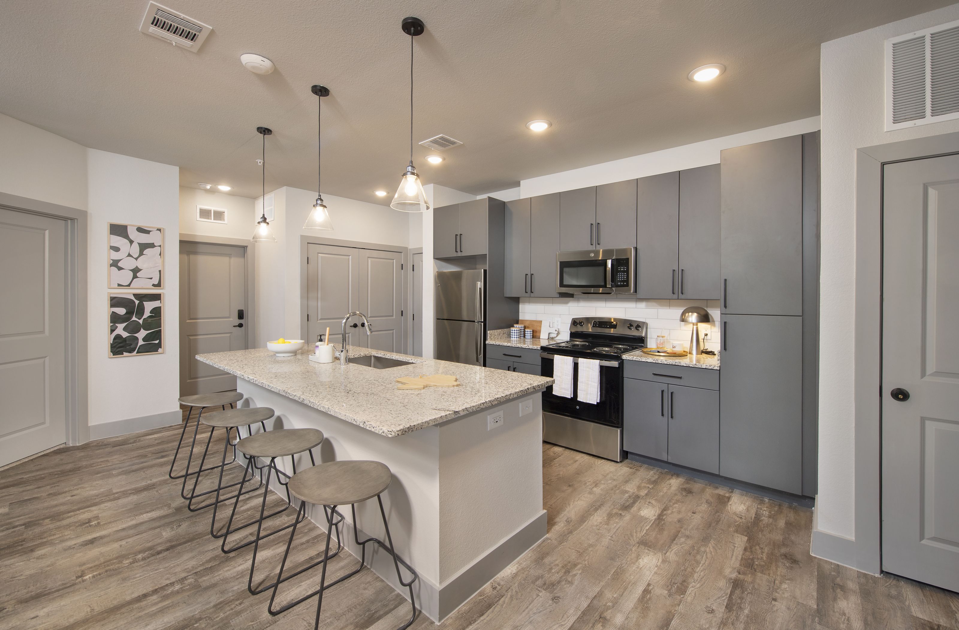 Premier Apartment Lubbock - Lubbock Apartment for Rent | The Wyatt