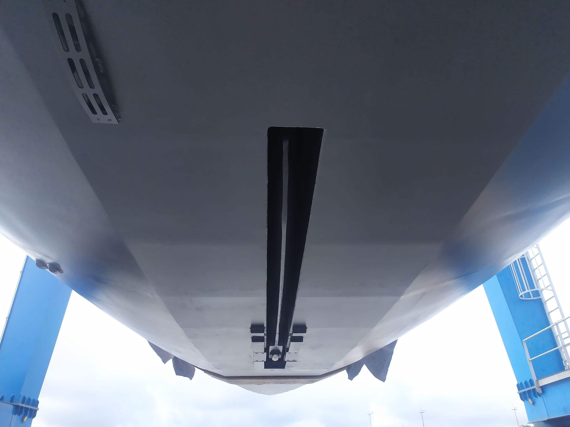 Voilier 60 pieds : Exploration 60, voilier d'exploration 18 mètres ...