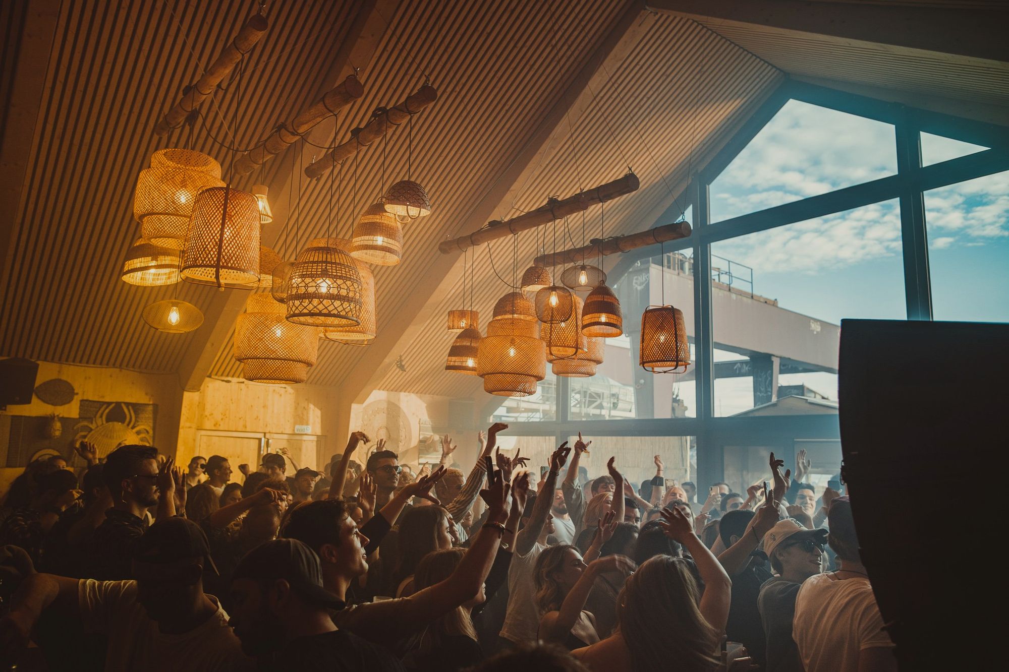 Soluna | Urban Beach Club