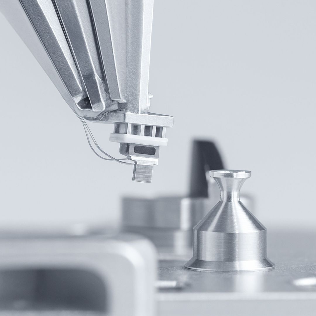 OEwaves | Precision Photonics for Industry & Research