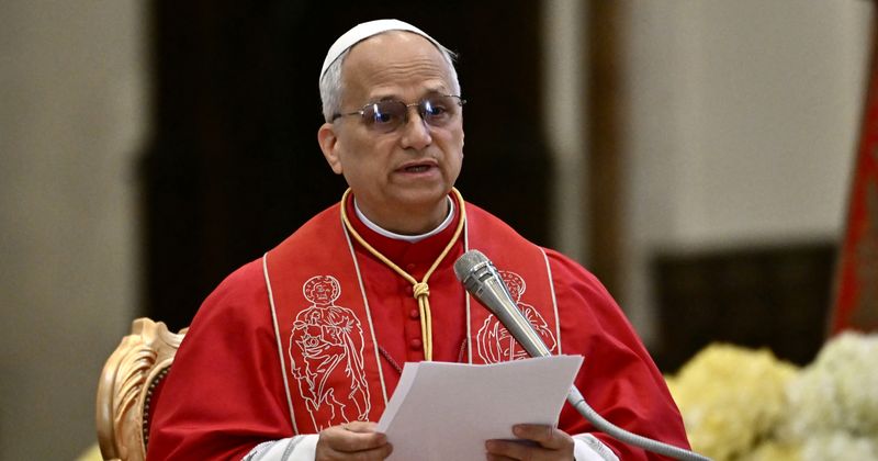 Pope Leo calls for liturgical reform faithful to tradition