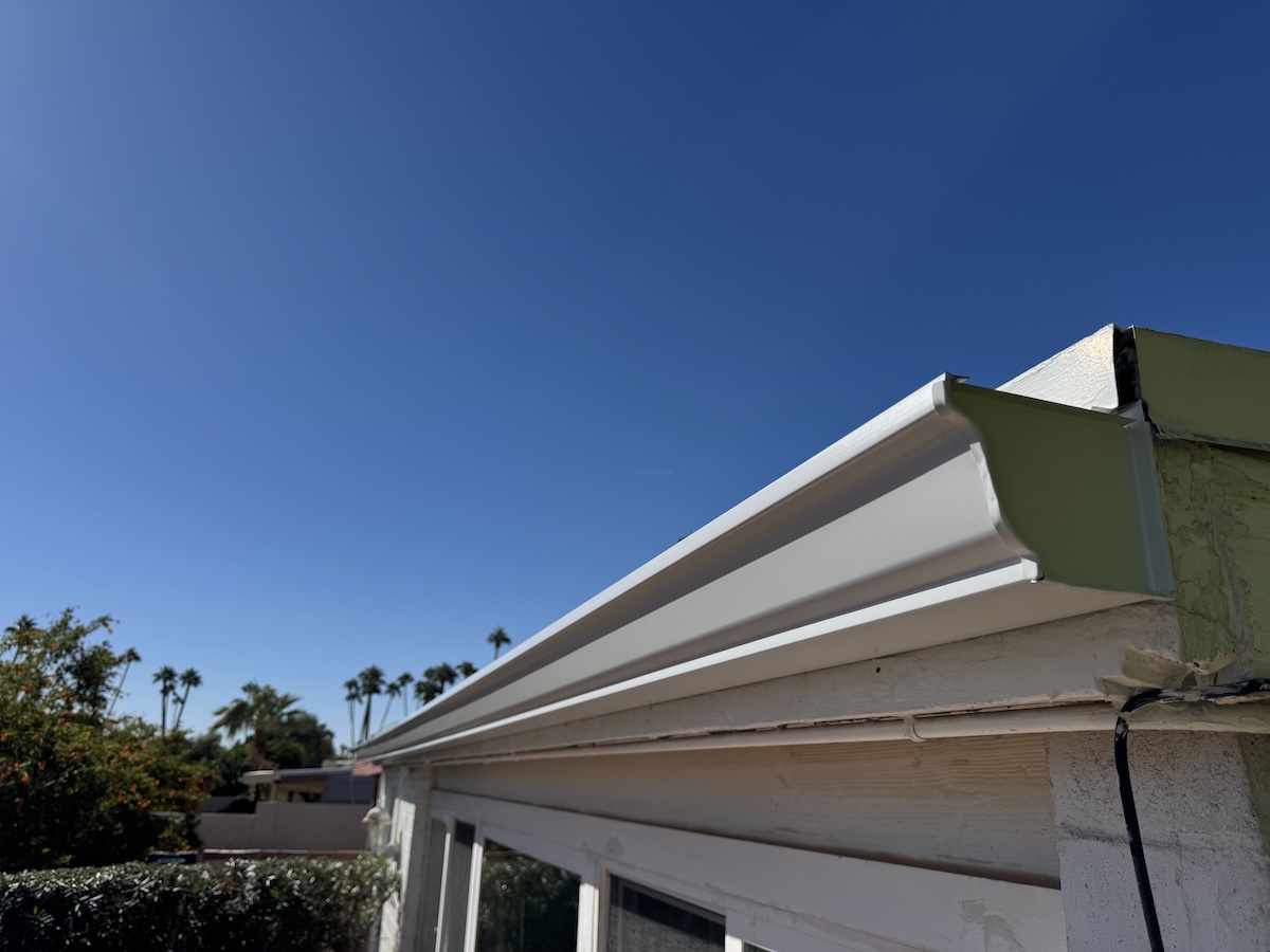 Gutter Installation Phoenix, AZ | Seamless Gutters by Pinnacle Roofing